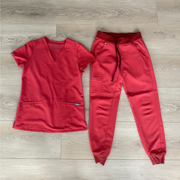 Figs | Other | Figs Scrub Set In Coral | Poshmark